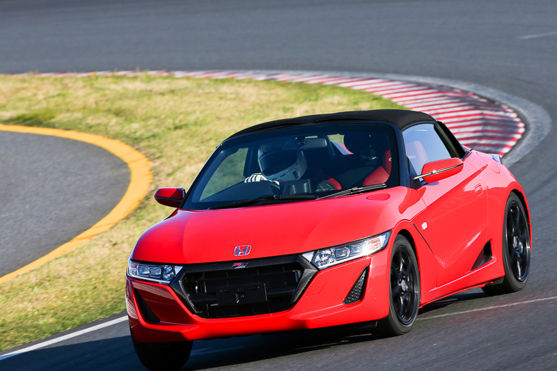 無限、5月下旬正式発表予定の「S660 MUGEN RA」のテストシーン公開 - Car Watch