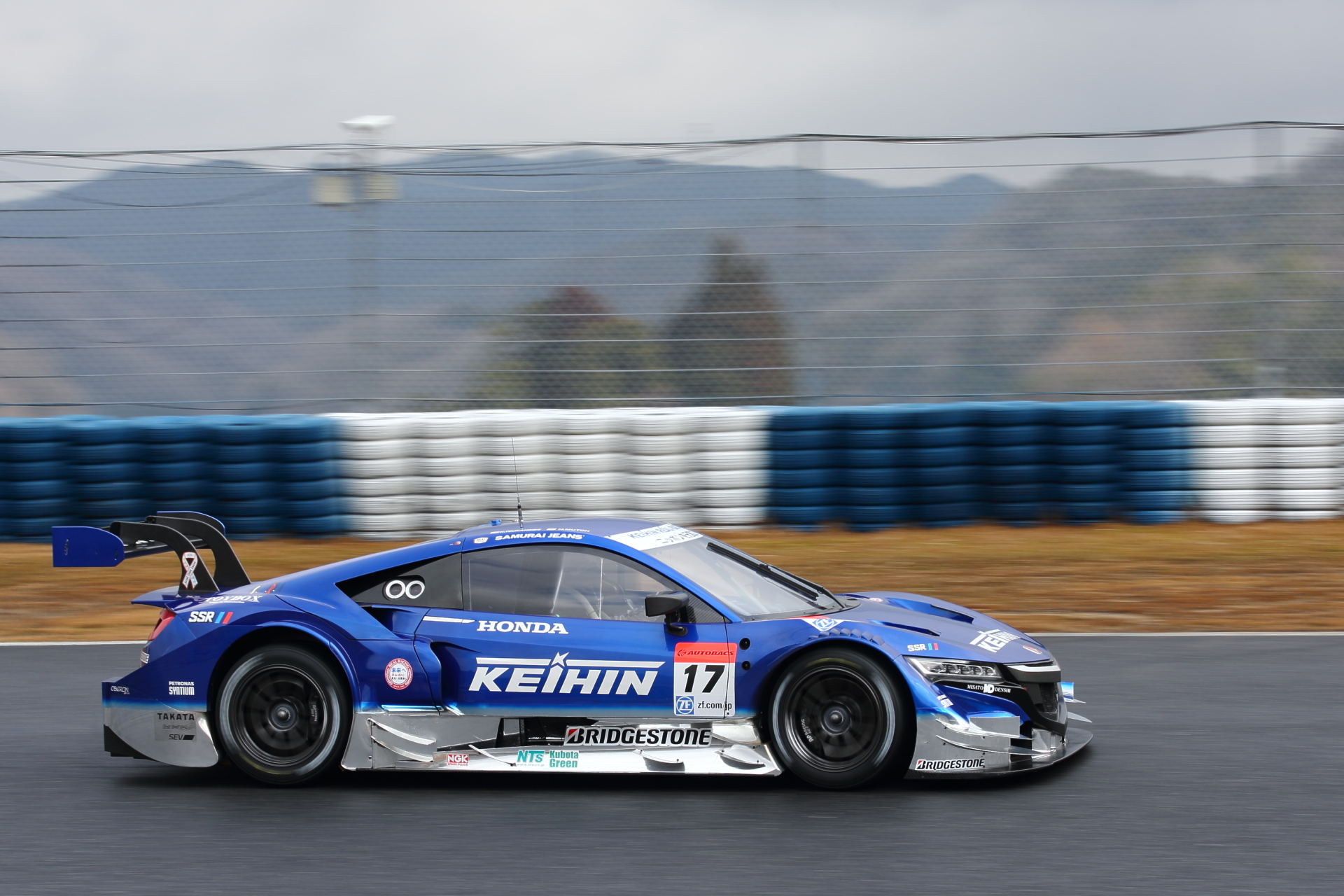 [画像]2015 SUPER GT岡山公式テストフォトギャラリー（GT500編） 「SUPER GT公式テスト＆ファン感謝デー」で走行した ...