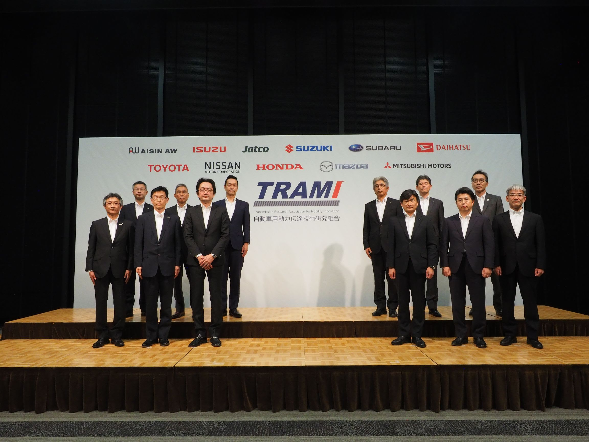 国内自動車メーカーなど11社、自動車用動力伝達技術の共同研究組織「TRAMI（トラミ）」設立 - Car Watch
