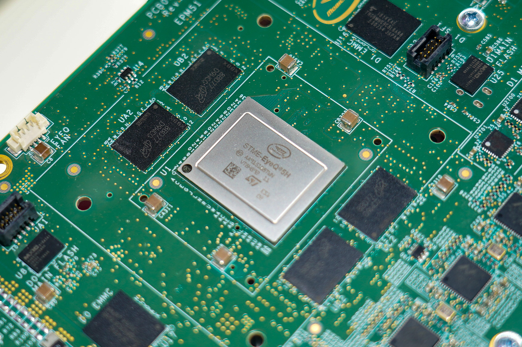 Mobileye、自動高精度地図生成システム「REM」の最新情報