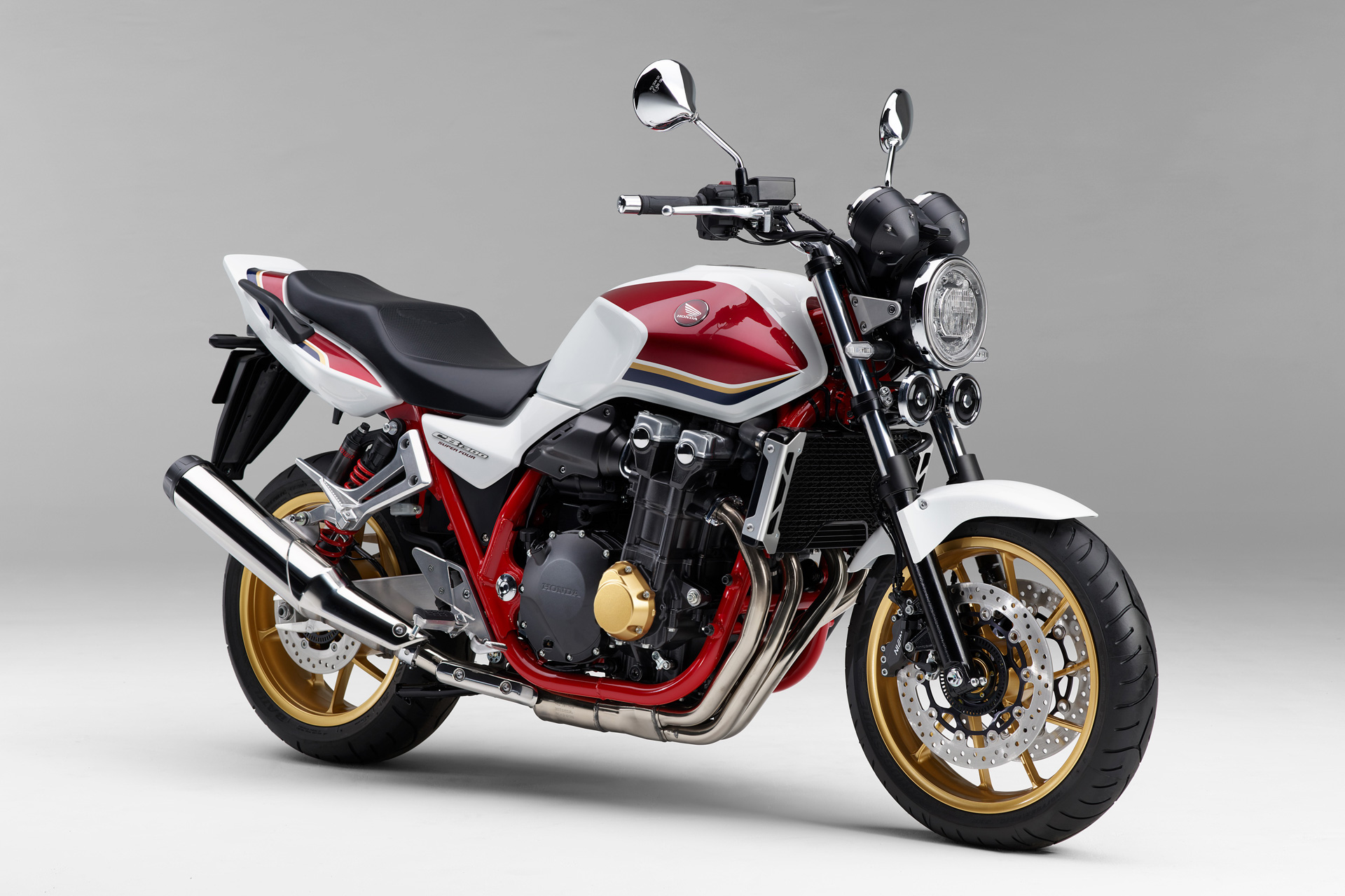 ホンダ、新型CB1300シリーズを先行公開 スロットルバイワイヤシステムなど新規採用 - Car Watch