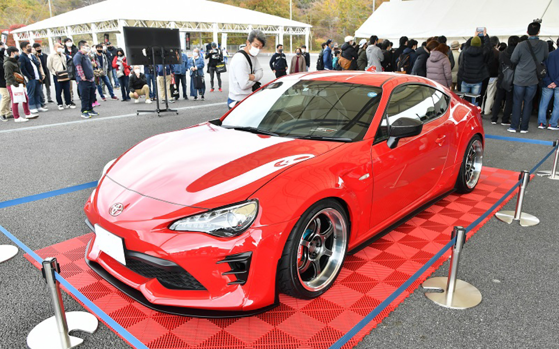 富士スピードウェイ、86＆BRZオーナやファンが参加する「FUJI 86 STYLE with BRZ 2021」開催 - Car Watch