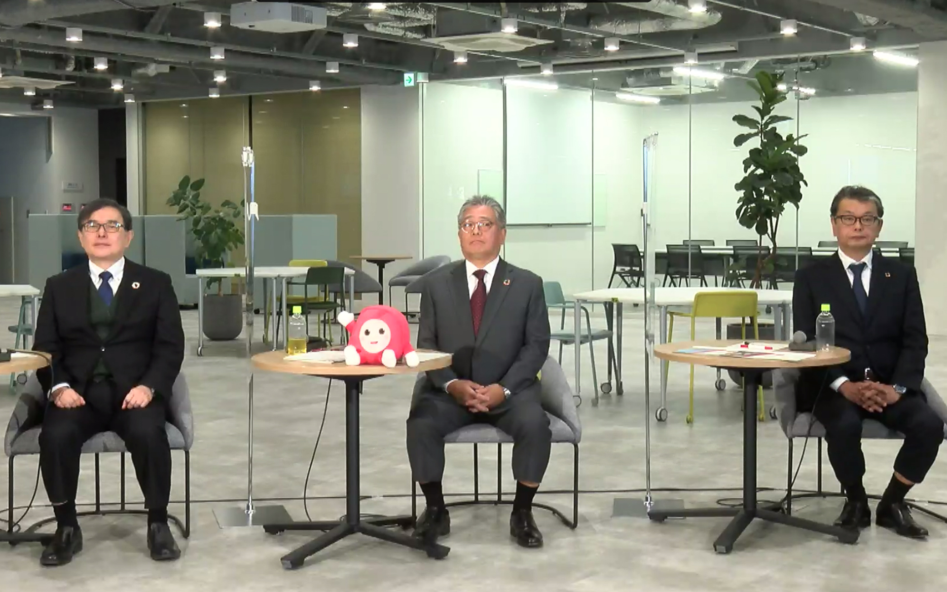 デンソー、「DENSO DIALOG DAY 2022」で2035年に向けた取り組みを紹介 循環型社会の実現を目指す一方で成長戦略には内燃系の ...