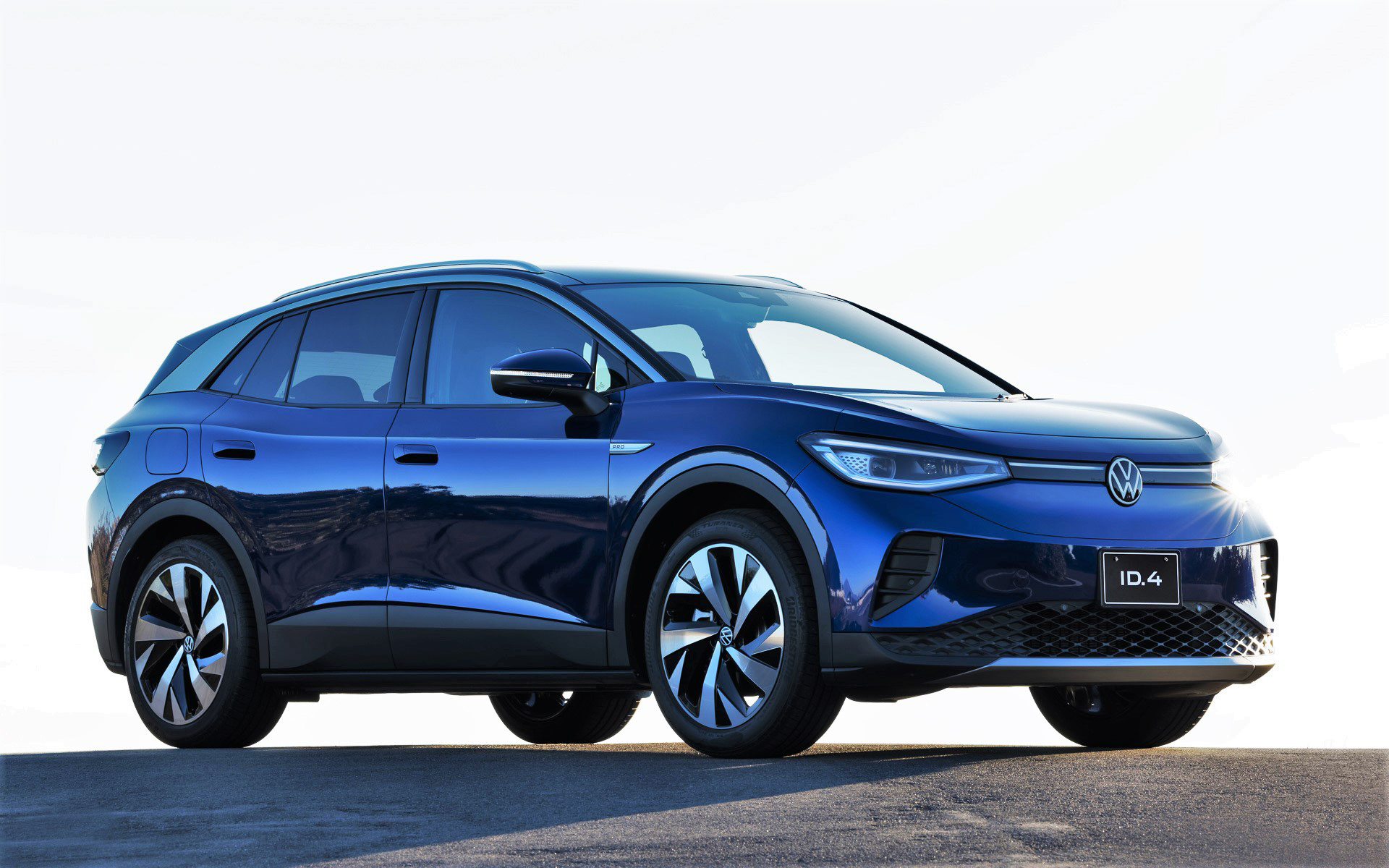 フォルクスワーゲン、新型EV「ID.4」購入者にPCA加盟全拠点での急速充電を最大12か月間無償化 - Car Watch