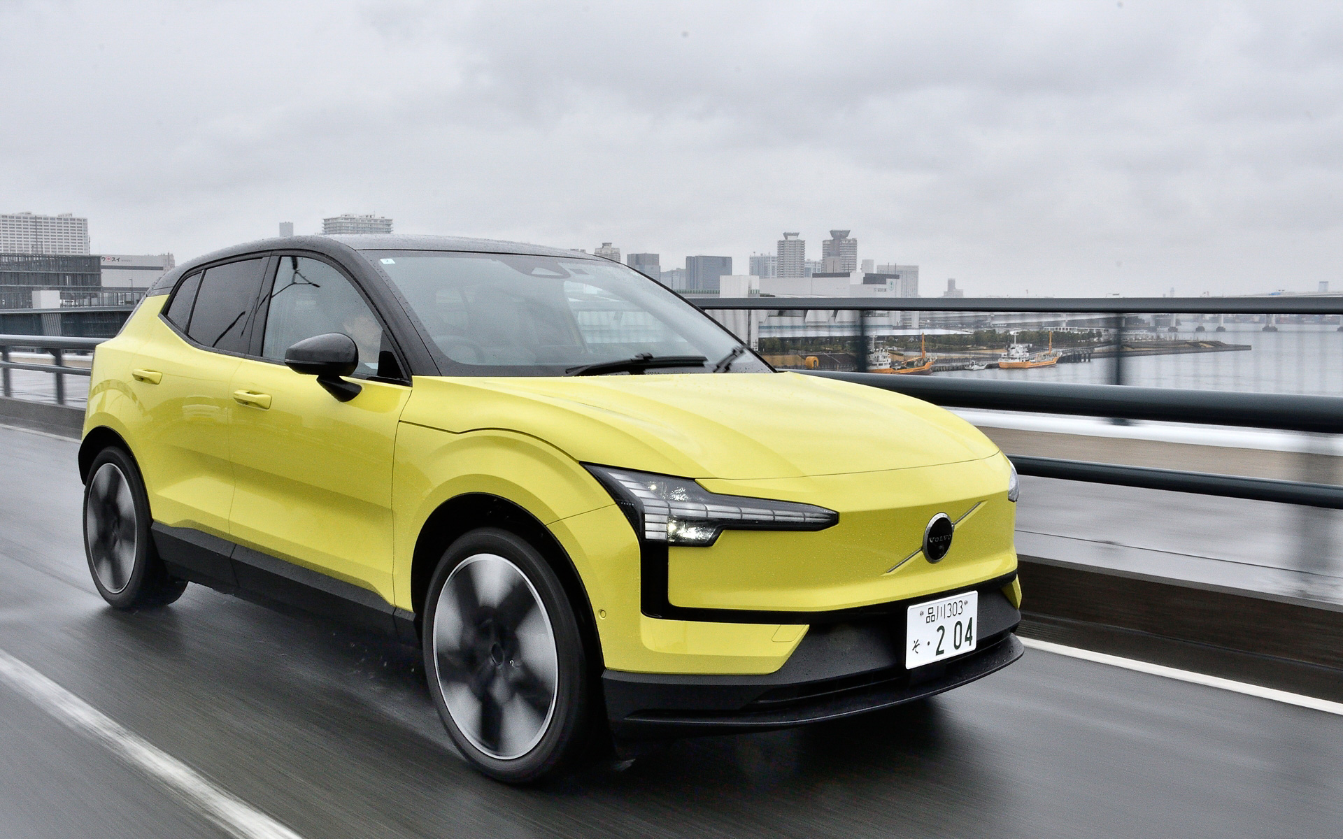 ボルボ史上最も小さなSUVのバッテリEV「EX30」、初乗りの印象は？ / - Car Watch