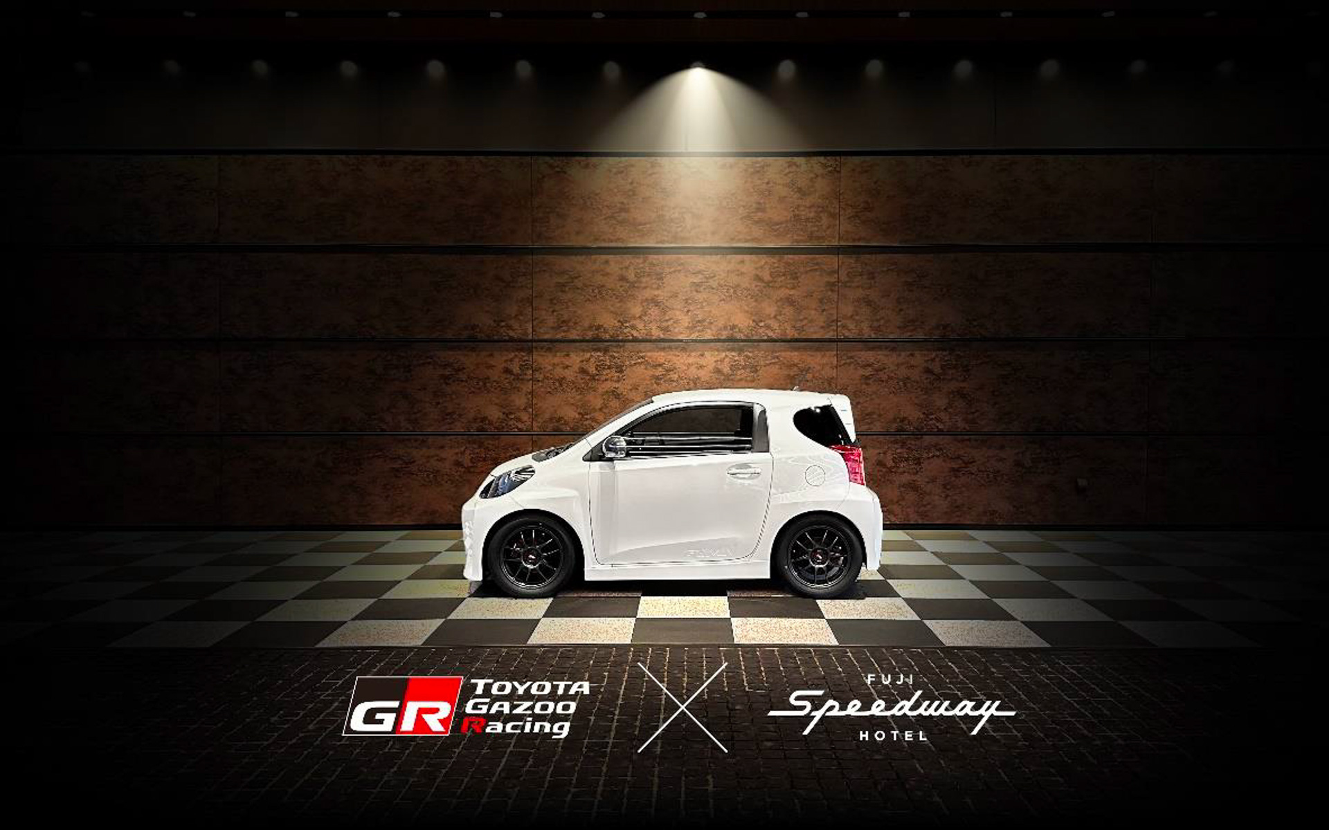 「iQ “GRMN Supercharger”」「GR スープラ」に試乗できる富士スピードウェイホテルとTOYOTA GAZOO Racingのコラボ企画第二弾 - Car Watch