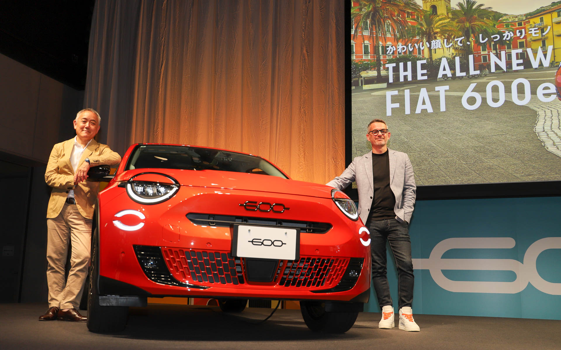 フィアット、新型EV「600e」発表会 ハイブリッド/マイルドハイブリッドの来春導入も予告 - Car Watch