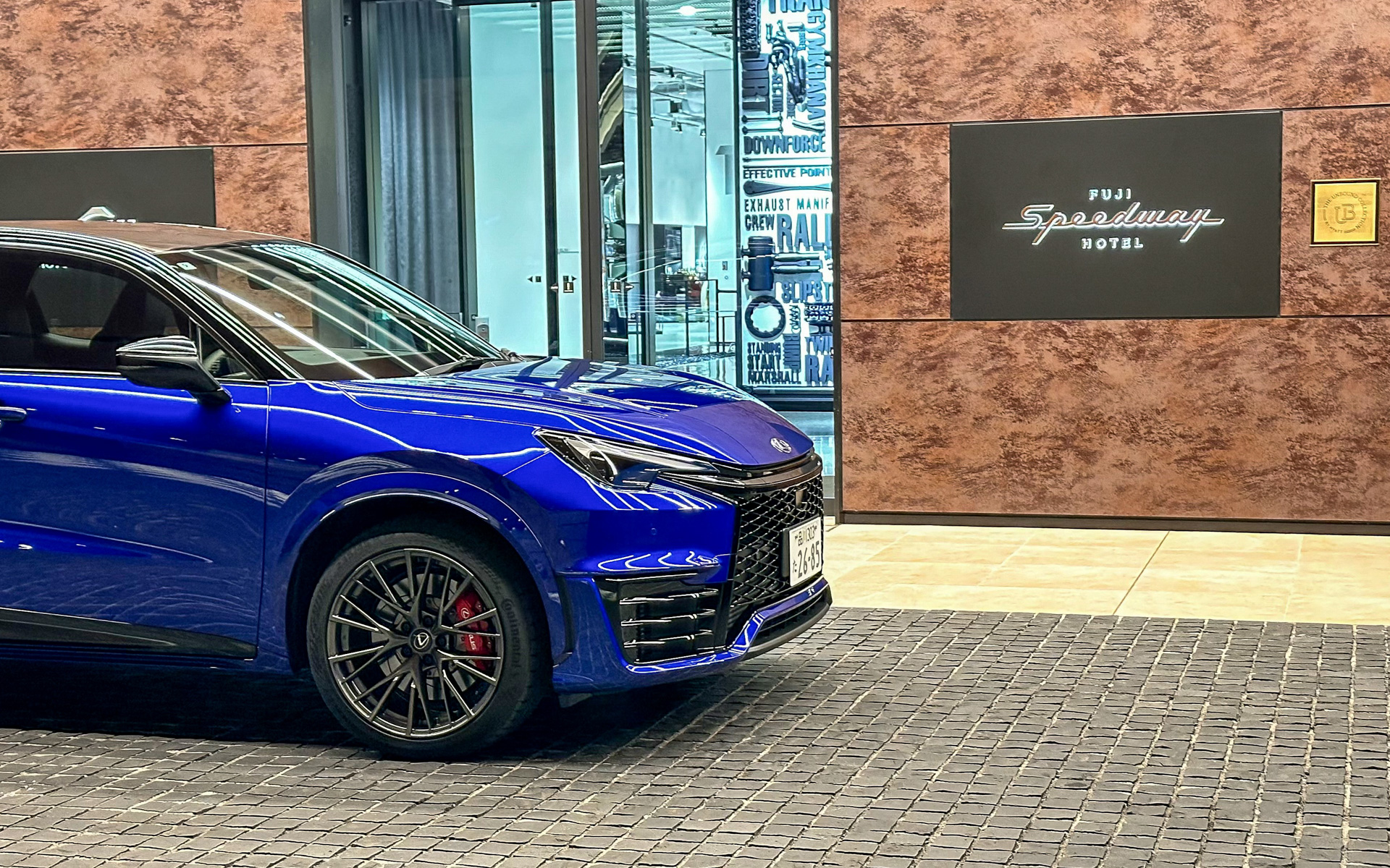 富士スピードウェイホテルで「LBX MORIZO RR」に試乗できる試乗特典 - Car Watch