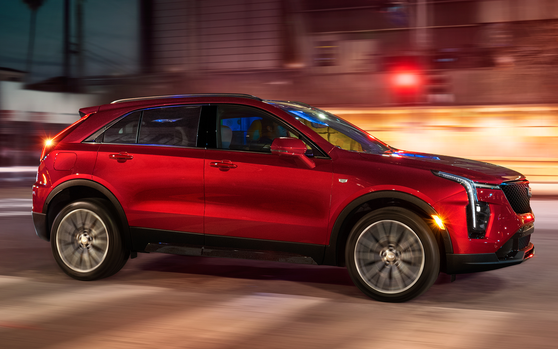 [画像]キャデラック、ラグジュアリーSUV「XT4」刷新 内外装に次世代ブランドデザイン導入 / (1/6) - Car Watch