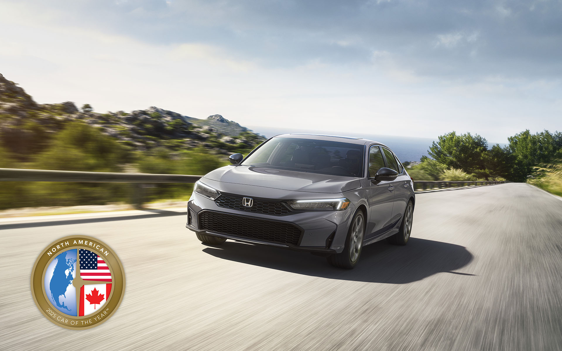 ホンダ、北米向け「シビック ハイブリッド」が2025北米カー・オブ・ザ・イヤー受賞 - Car Watch