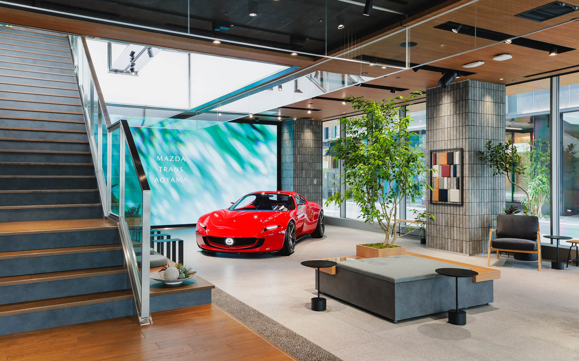 マツダ、カフェ併設のブランド体験施設「MAZDA TRANS AOYAMA」2月6日南青山にオープン - Car Watch
