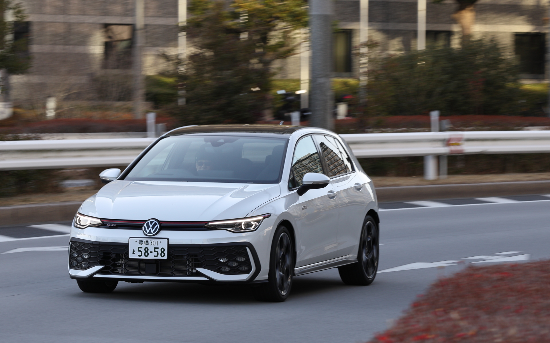 最新「ゴルフGTI」試乗、走りにこだわるならDCC＆19インチホイールのセットパッケージがおすすめ / (12/14) - Car Watch