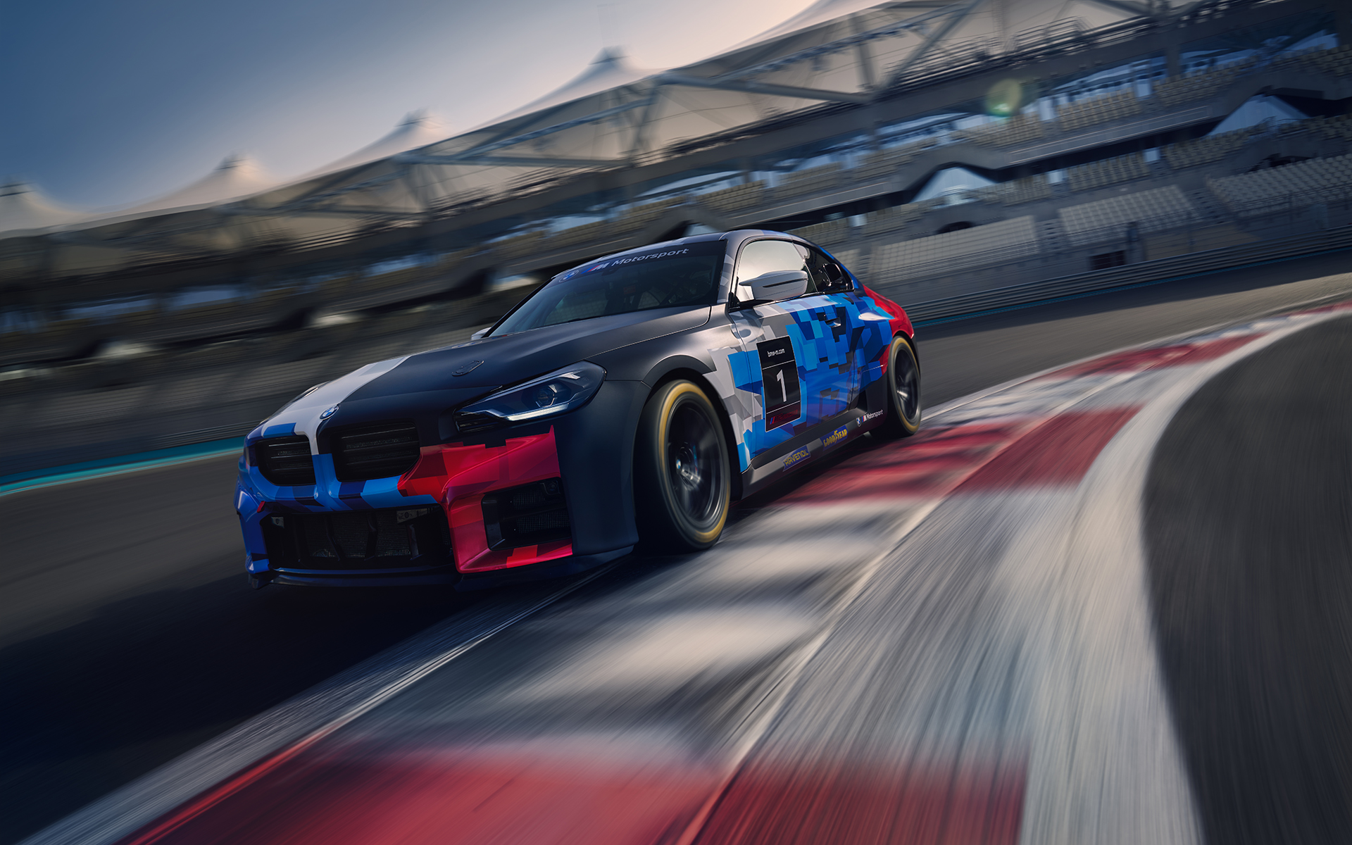 [画像]BMW、サーキット専用モデル「M2レーシング」受注開始 直列4気筒＋8速ATの組み合わせ / (2/5) - Car Watch