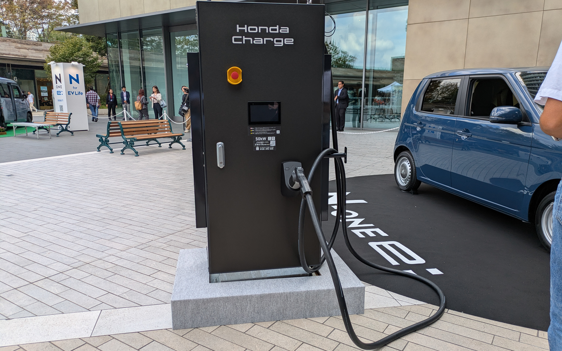 [画像]ホンダ、新充電ネットワークサービス「ホンダチャージ」始動 日本初となるEVと充電器の自動認証が可能 / (4/6) - Car Watch