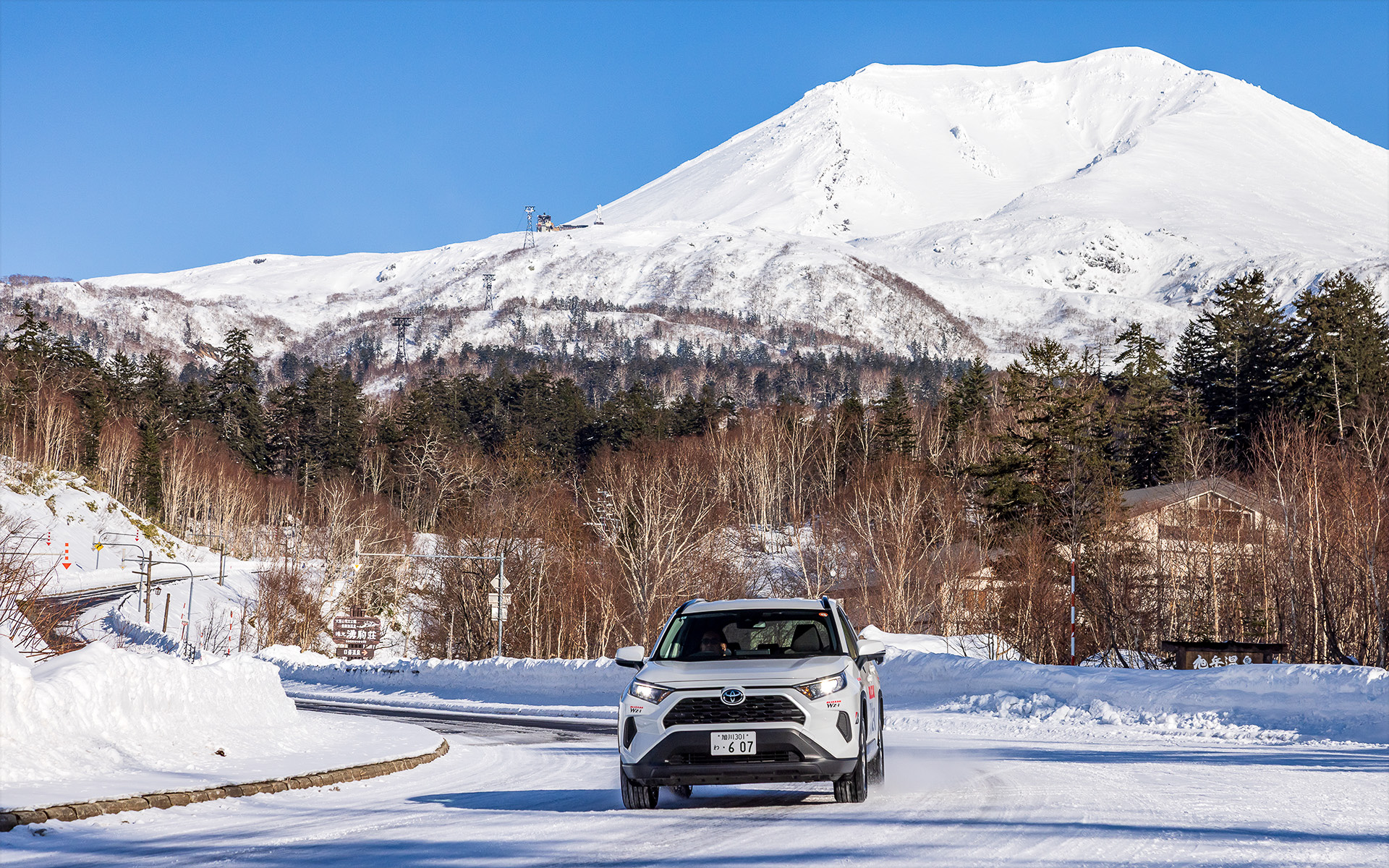 [画像]【スタッドレスタイヤレビュー】ブリヂストン「ブリザックWZ-1」を旭川のドライ、シャーベット、雪上、アイス路面で体験 最後の最後まで ...