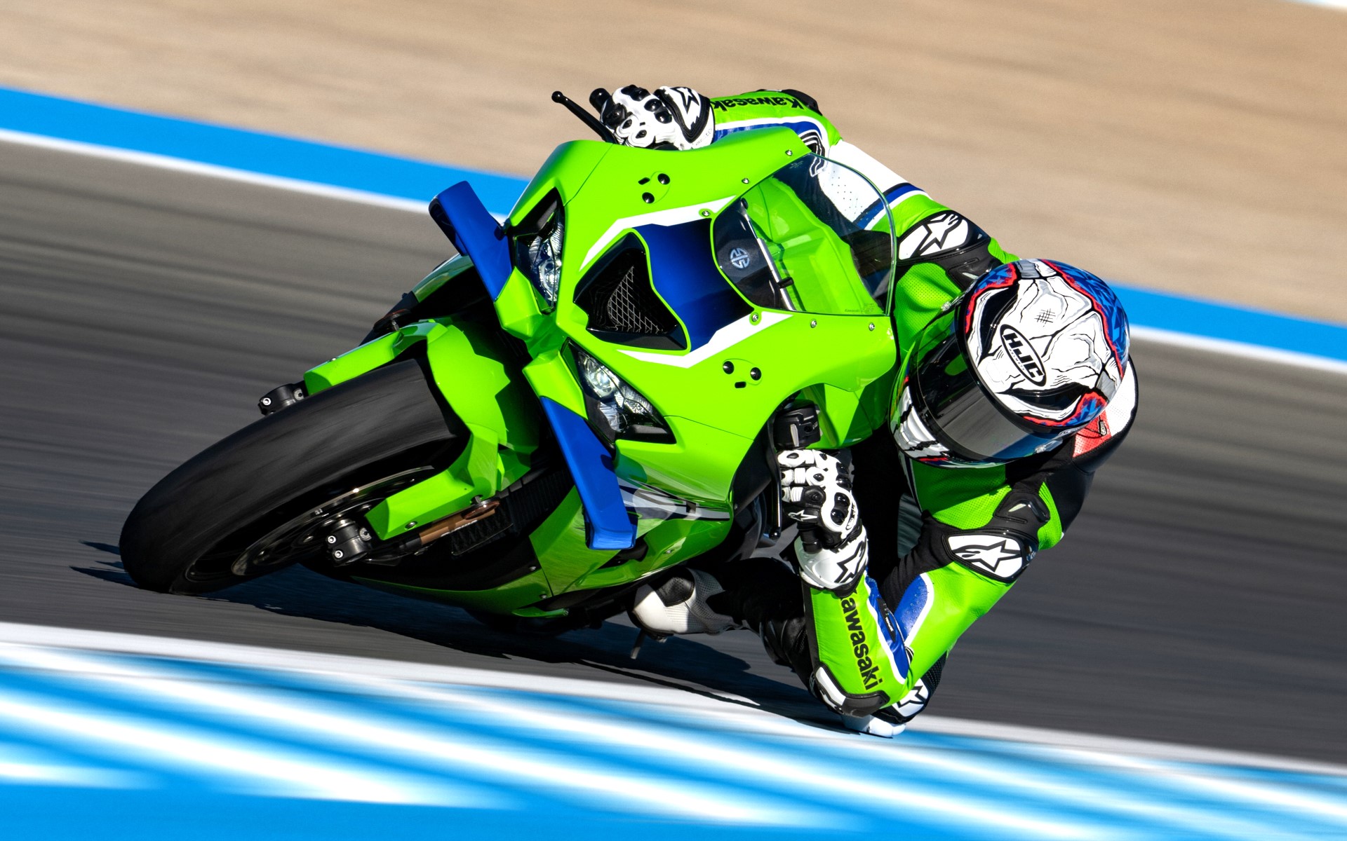 [画像]カワサキ、スーパースポーツのフラグシップ「ニンジャZX-10R」と限定生産500台の「ニンジャZX-10RR」 / (9/19 ...